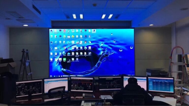 Control Room Display Solutions for Essential Monitoring Applications